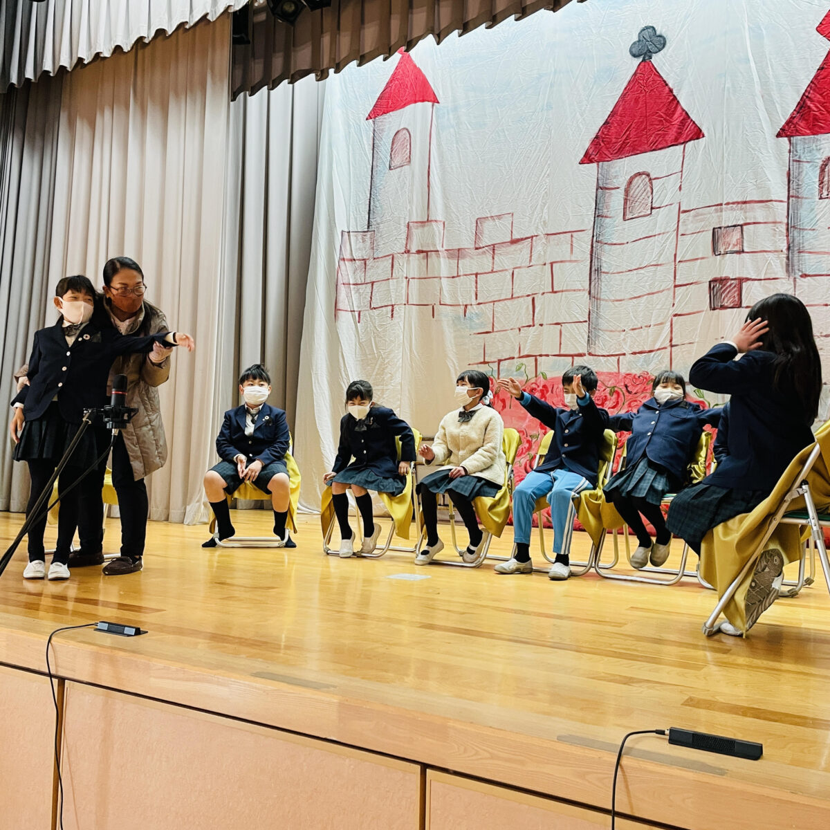 Shakespeare Show シェイクスピア英語劇 ｜ News ｜ 都築学園グループ リンデンホールスクール小学部 ｜ 都築育英学園